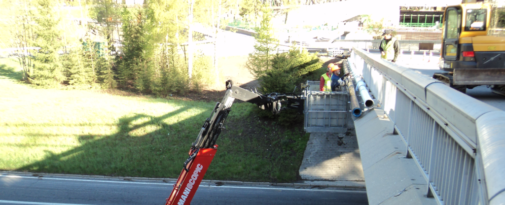 Canalisation en encorbellement Mariaz Travaux Publics Haute-Savoie